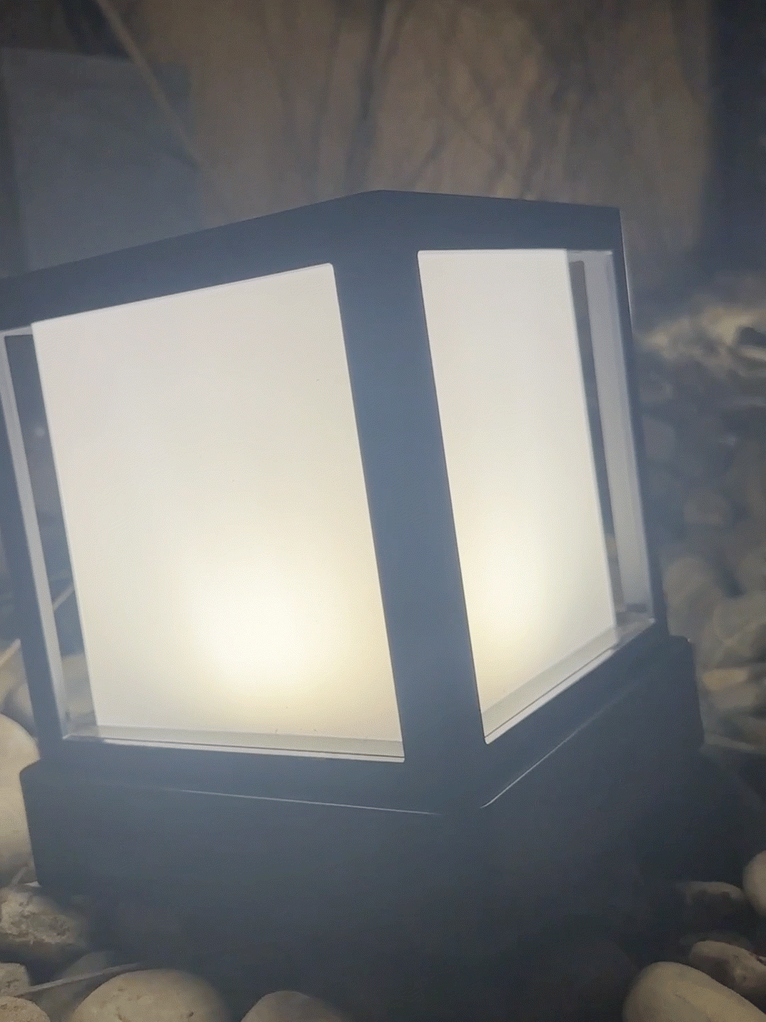 True Lumens™ | Commercial Grade Outdoor Solar Lighting Solutions